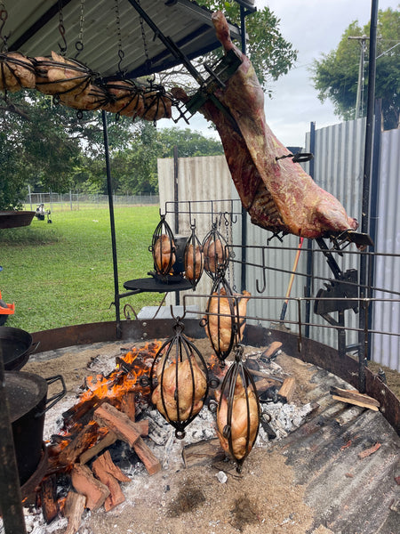 Asado_with_Large_Fire_Pit_on_location_grande.jpg?v=1723004691
