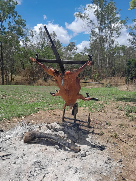 Asado_with_Portable_Base_on_location_grande.jpg?v=1723004646