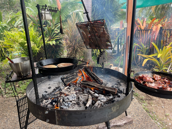 Aussie_Campfire_Kitchens_Big_Fire_Pit_10_grande.jpg?v=1737348050