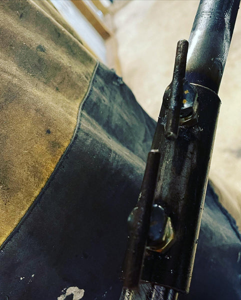 DOUBLELOCKINGCOLLARJOININGBOTTOMEXTENSIONANDPOST_grande.jpg?v=1621829324