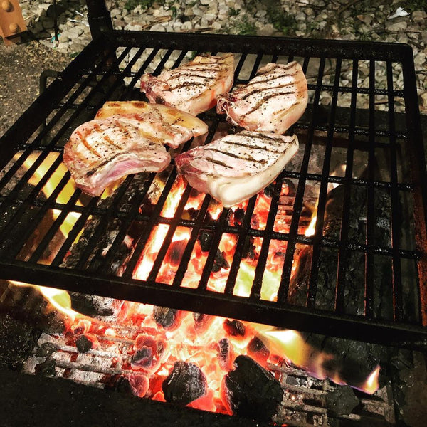 PORKCHOPS_81902d5f-3d0a-4e8c-a0c7-fa8b88b1376b_grande.jpg?v=1621830074